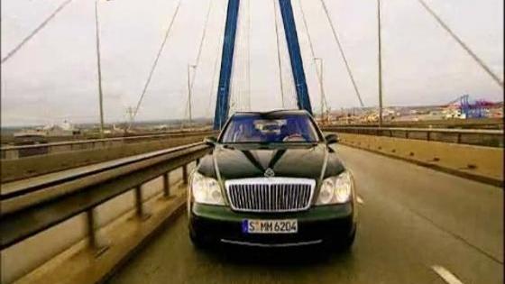 Mercedes werkte aan een 12-liter V24 voor Maybach - TopGear