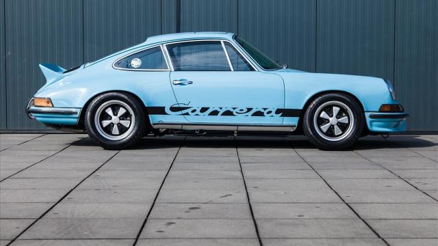 De duurste blauwe auto van Nederland - TopGear