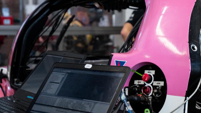 Forze Delft VIII - rijden met de waterstofracer - TopGear Nederland