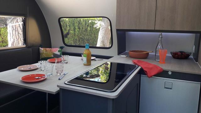 Bouw een oud busje om tot uitschuifcamper met de Beauer 3XC- TG