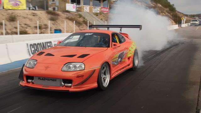 Deze Toyota Supra dragracer is geïnspireerd door F&F - TopGear