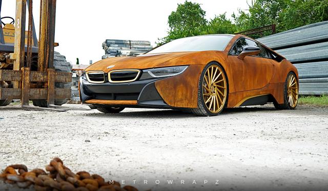 Deze BMW i8 met roest is met opzet zo gemaakt door Austin Mahone