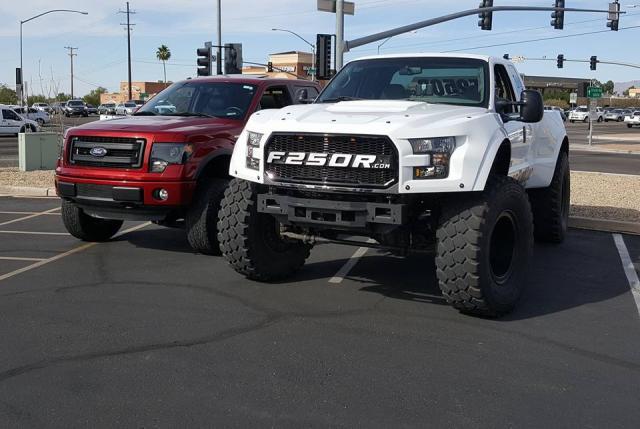 Ford F250R Megaraptor is overdreven genoeg - TopGear