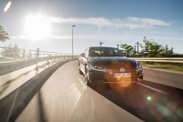 Volkswagen Arteon met VR6-motor is in de maak - TopGear