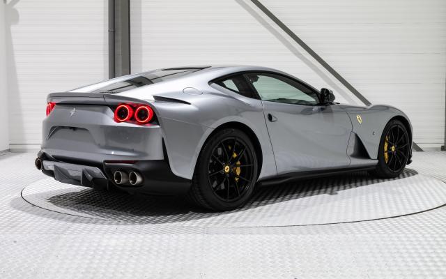 De Gumball-Ferrari van Afrojack staat te koop - TopGear