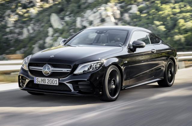 Duitse merken begrenzen niet op 180 km/u - TopGear Nederland