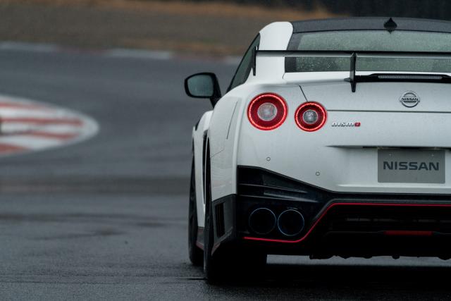 Nissan GT-R Nismo krijgt GT3-speeltjes - TopGear