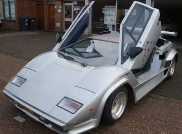 Projectje? Deze Pontiac Fiero ’Countach’ kan van jou zijn - TopGear