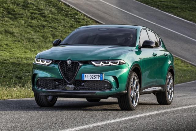 Alfa Romeo Tonale PHEV review (2023) - TopGear