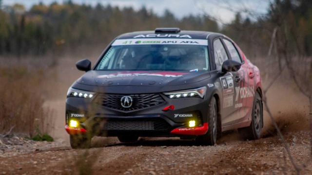 Honda-medewerks bouwen op eigen initatief Acura Integra rallyauto - TopGear