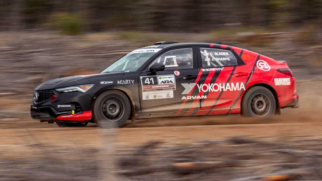 Honda-medewerks bouwen op eigen initatief Acura Integra rallyauto - TopGear