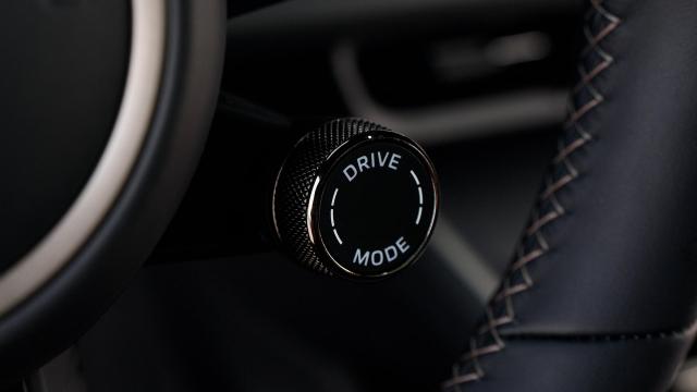 Porsche Macan Turbo review (2024): De eerste elektrische Macan - TopGear
