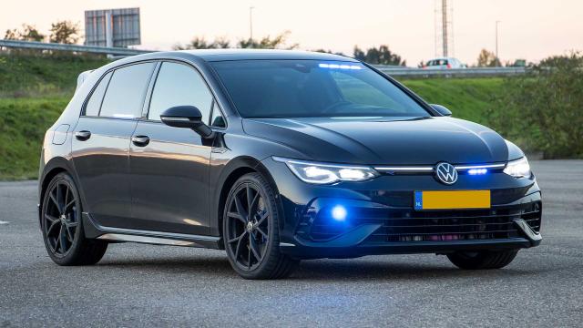 De politie rijdt ook de krachtigste VW Golf ooit