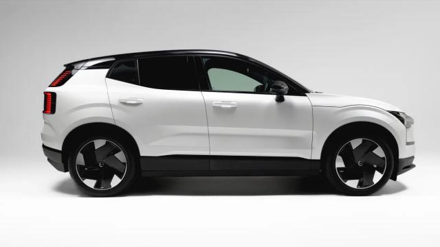De Volvo EX30 Cargo is de snelste bedrijfsauto van dit moment