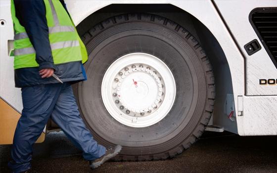 Autotest: Douglas Super Tug TBL 600 - TopGear