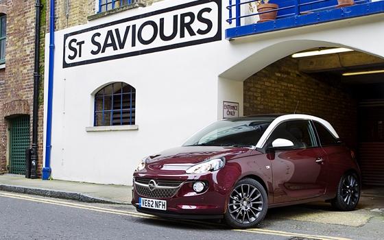 Fiat 500 vs Opel Adam - Test - TopGear Nederland