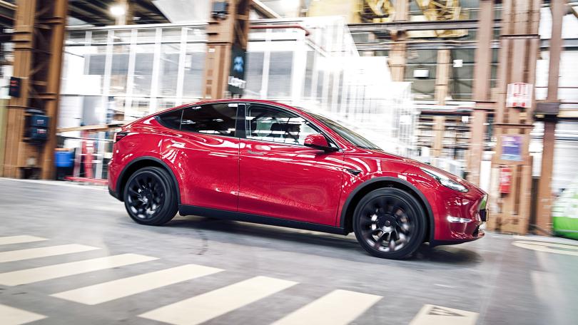 Dit zijn de Tesla P100C en P100CC - TopGear