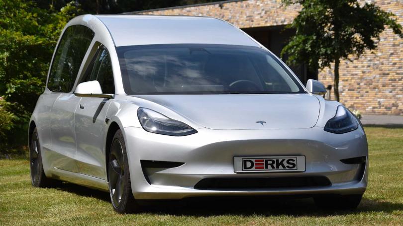 De eerste Tesla Model 3 ooit - dit is hem - TopGear Nederland