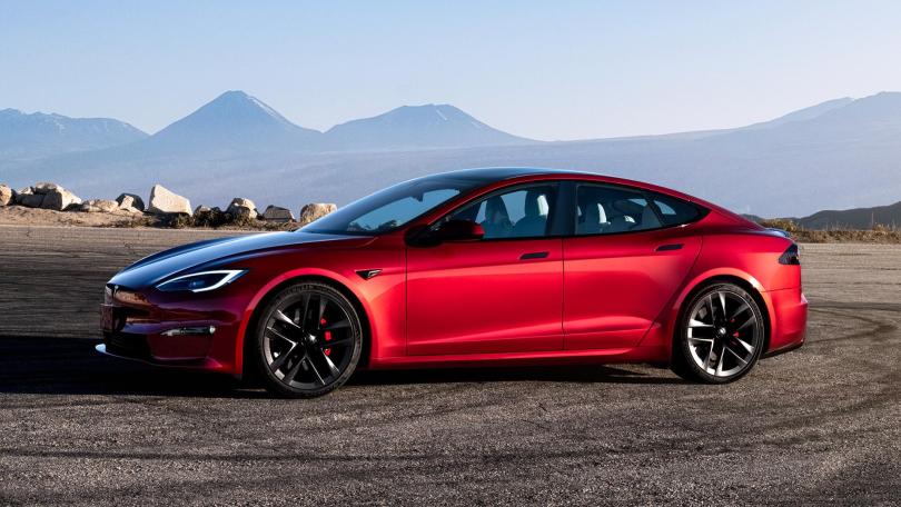 Tesla Model X ambulance in Nederland - TopGear Nederland