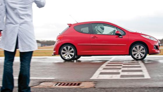 Peugeot 207 S16 voor de UK - TopGear