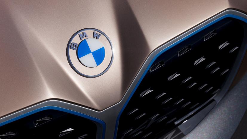 Nieuw logo van BMW vanaf februari 2026 op alle nieuwe auto's