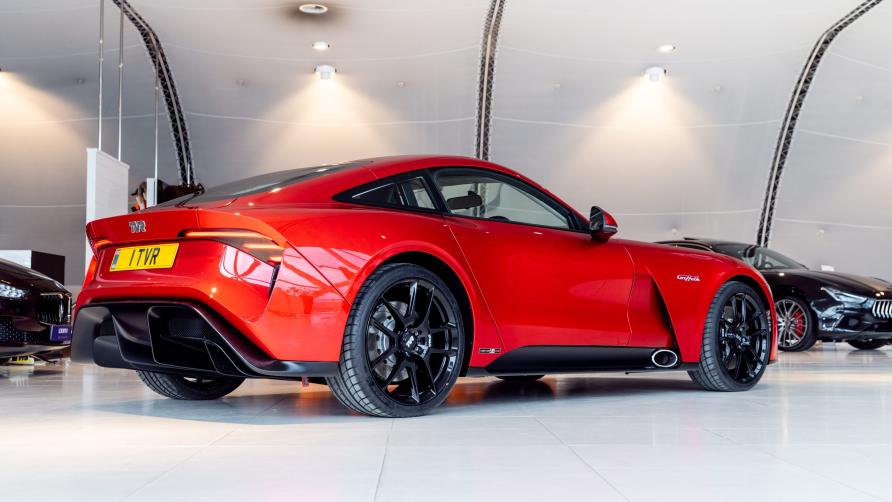 Zelfs de buitenspiegels van de TVR Griffith zijn bijzonder - TopGear