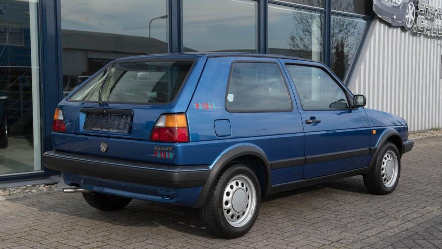 Gloednieuwe Volkswagen Golf 2 te koop - TopGear Nederland