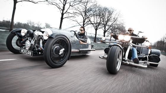 Morgan 3Wheeler vs Courage Trike - TopGear