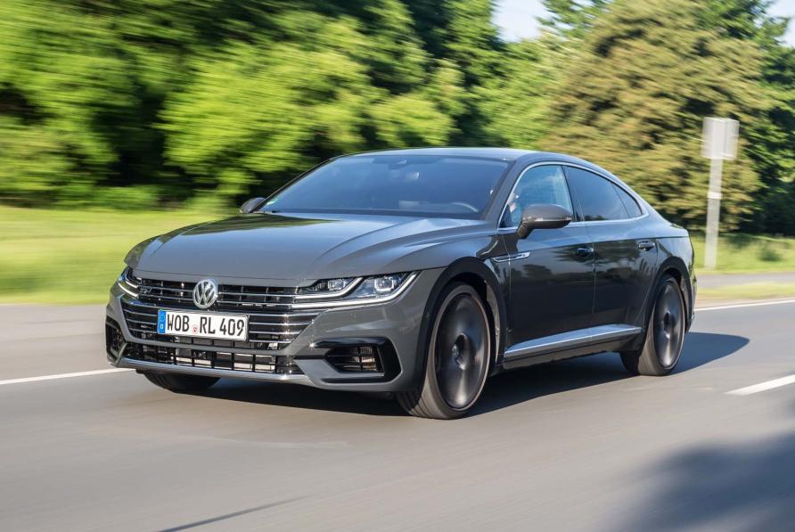 Volkswagen Arteon met VR6-motor is in de maak - TopGear