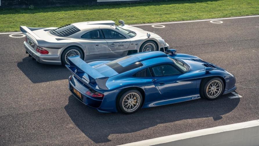 Supercar Owners Circle op Goodwood Circuit - TopGear