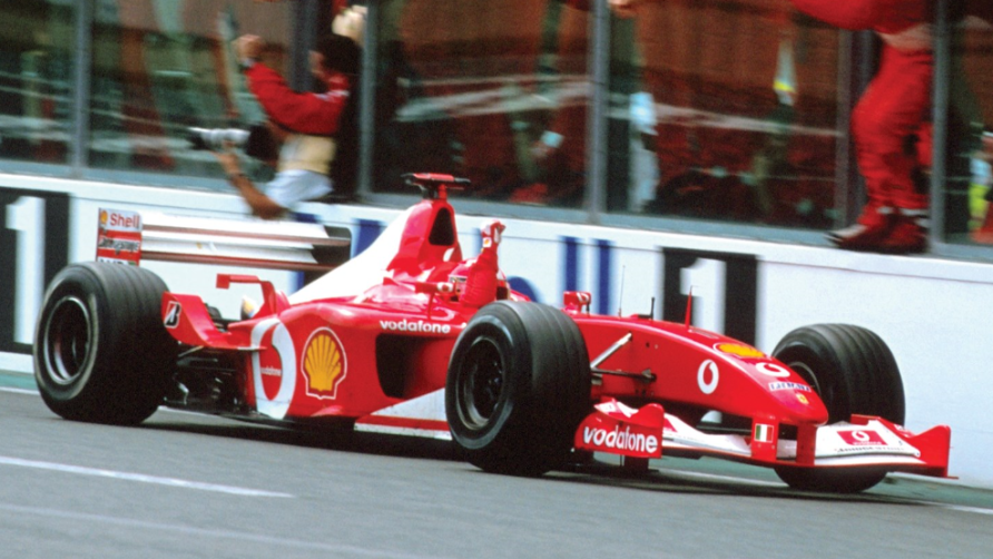Schumachers Ferrari F2002 kan van jou zijn - TopGear
