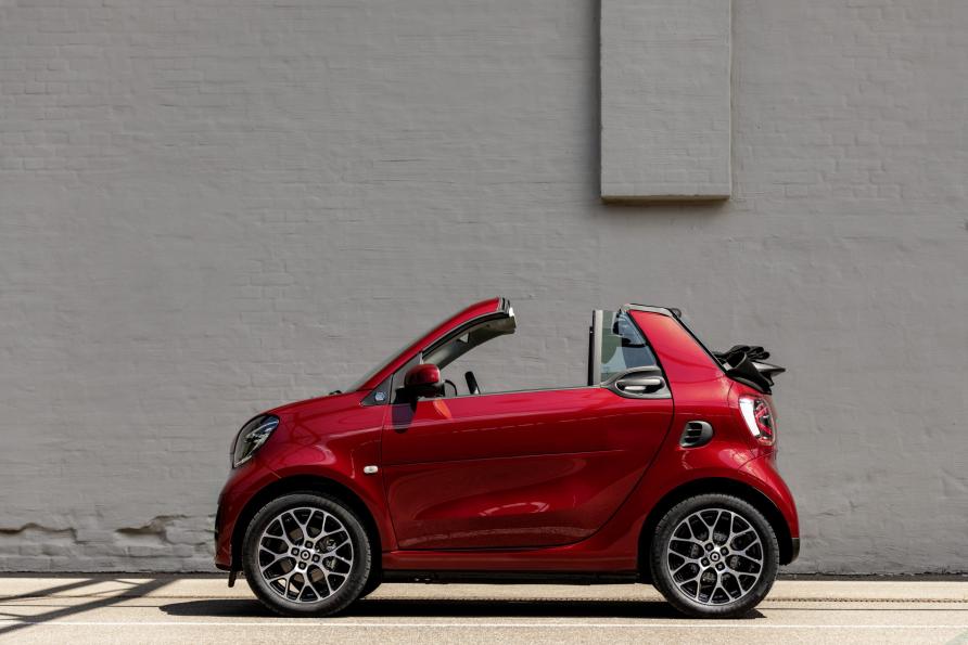 Smart Fortwo en Forfour zijn gefacelift - TopGear Nederland