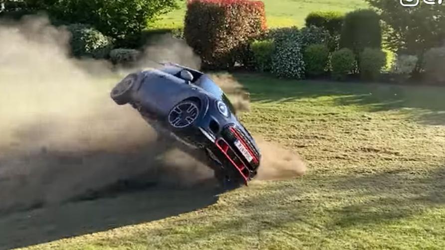 YouTuber POG crasht Mini GP in zijn achtertuin - TopGear Nederland