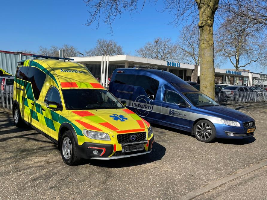 Oude Volvo V70-ambulances ombouwen tot toffe camper