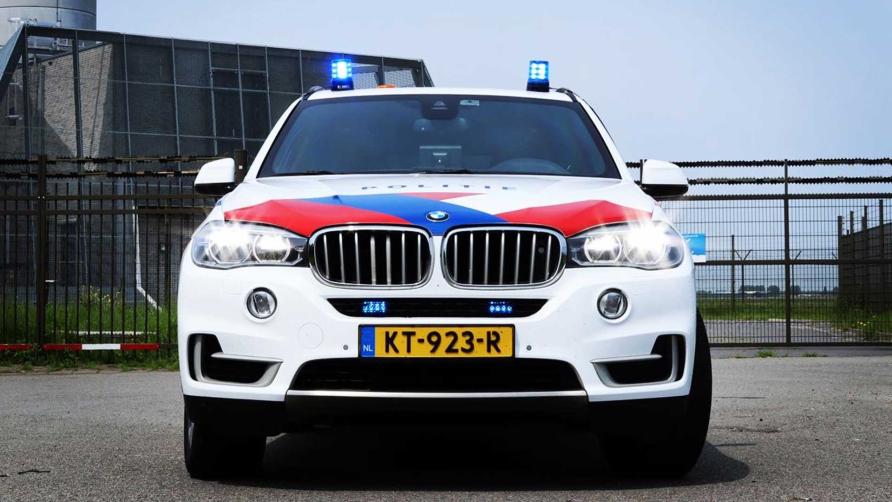 Dit is de nieuwe (gepantserde!) BMW X5 van de politie