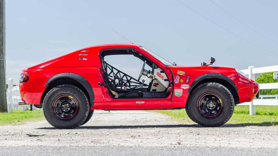 Deze 'Ferrari-achtige' offroader was ooit een Mazda MX-5 - TopGear