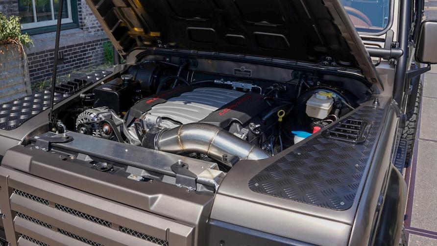 The Landrovers Defender V8 review (2023) - TopGear