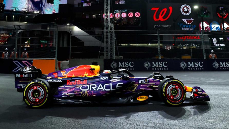 2e vrije training in Las Vegas: Verstappen de snelste - TopGear