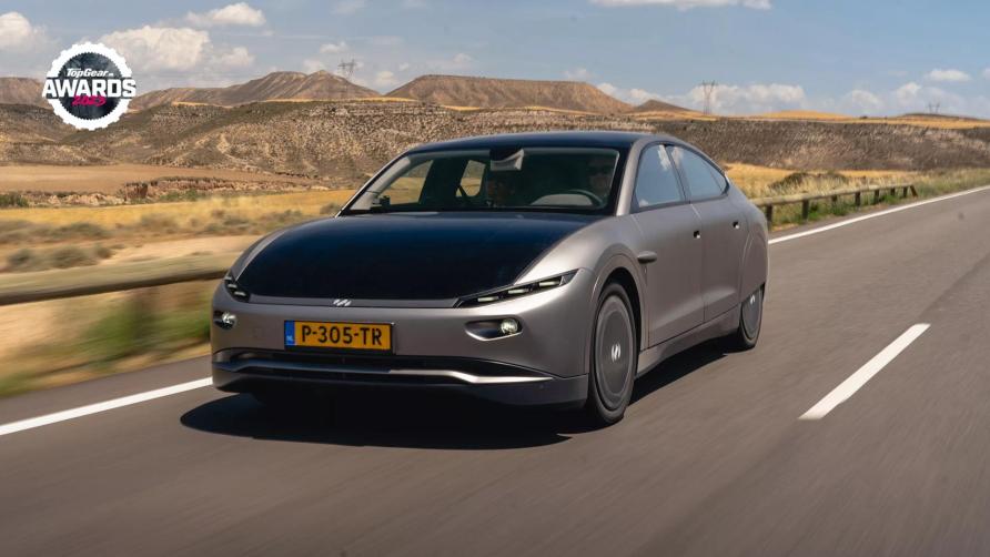 Waarom Lightyear het Traantjewegpinkmoment van 2023 is - TopGear