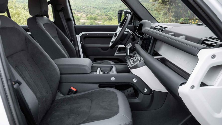 Defender 110 P400e SE review: Hoe rijdt de PHEV in Nederland? - TopGear