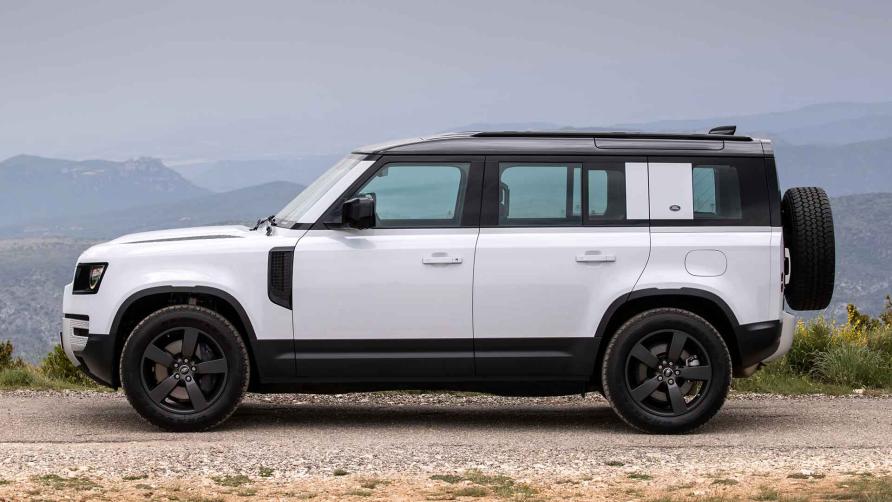 Defender 110 P400e SE review: Hoe rijdt de PHEV in Nederland? - TopGear