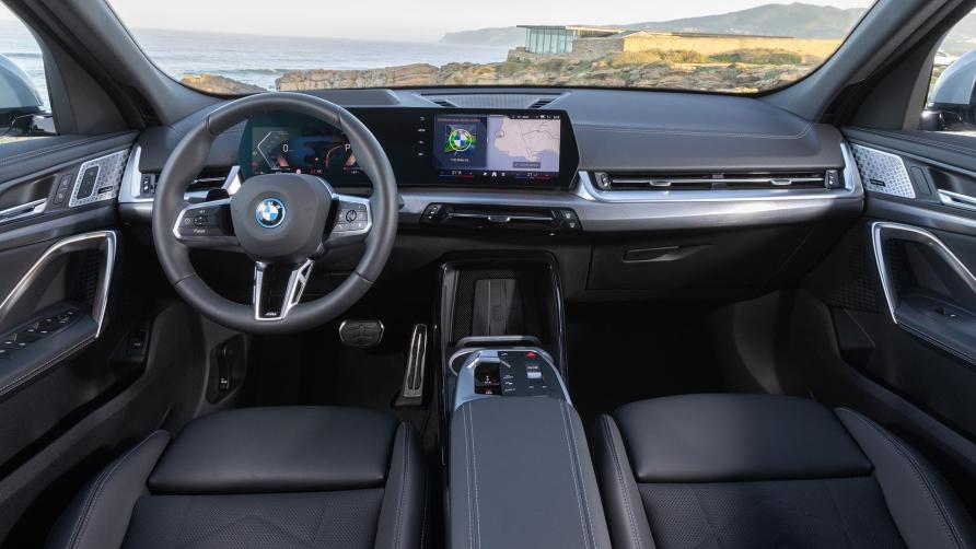 BMW iX2 review: Voegt de minder praktische SUV wat toe? - TopGear
