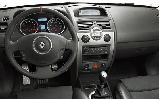 Autotest: Renault Megane R26 - TopGear