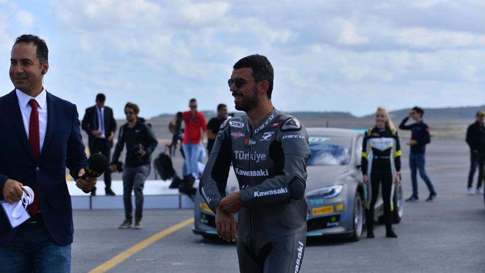 F1-auto vs F-16 vs Tesla P100D vs nog meer - TopGear