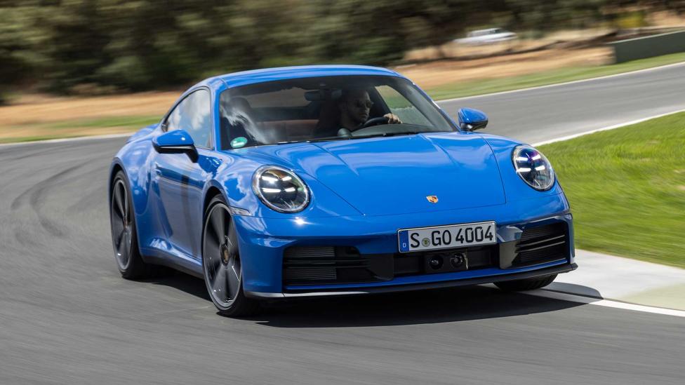 Porsche 911 Carrera (992.2) (2024) review: goedkoopste de beste?
