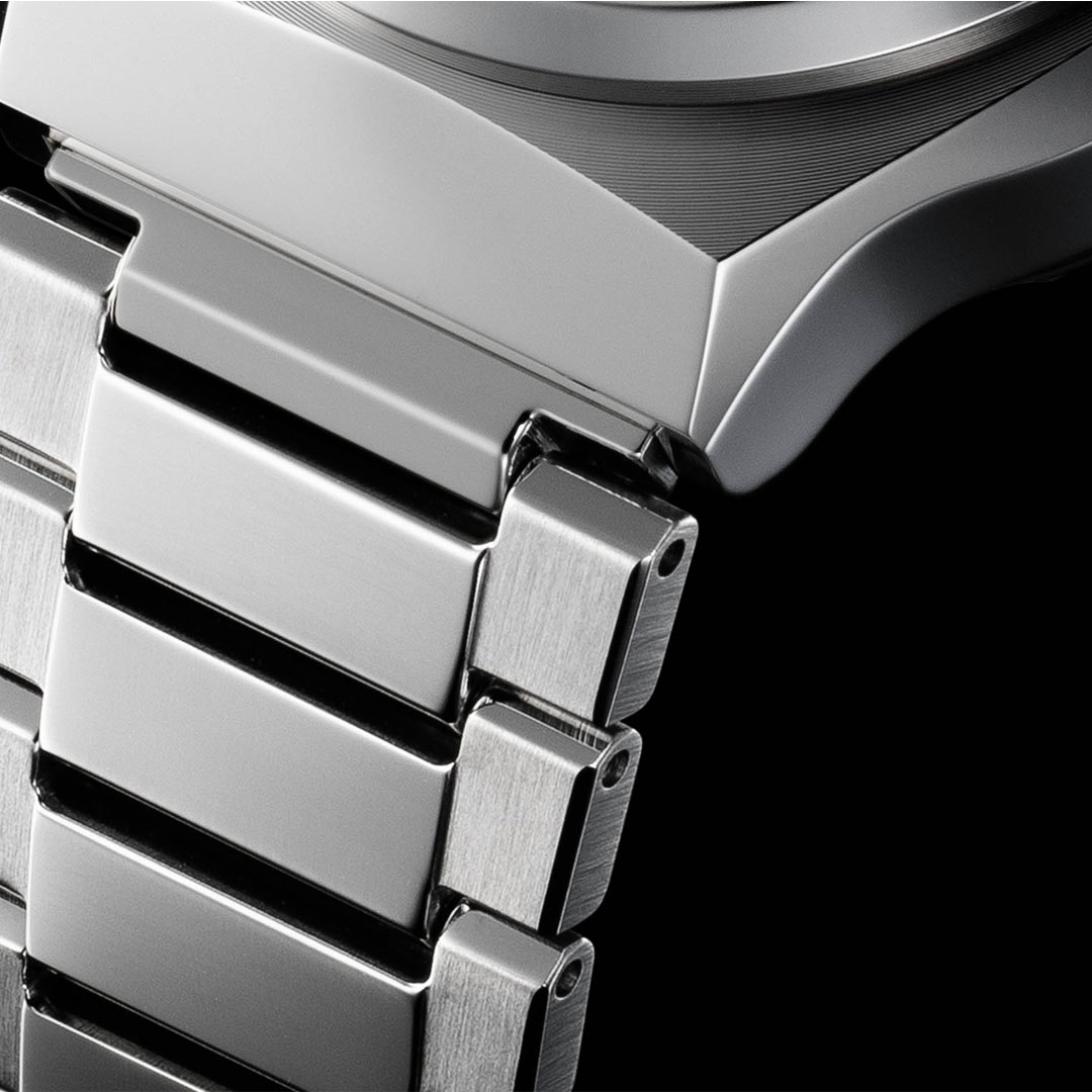 Casio Casiotron TRN-50 - Your Watch Hub