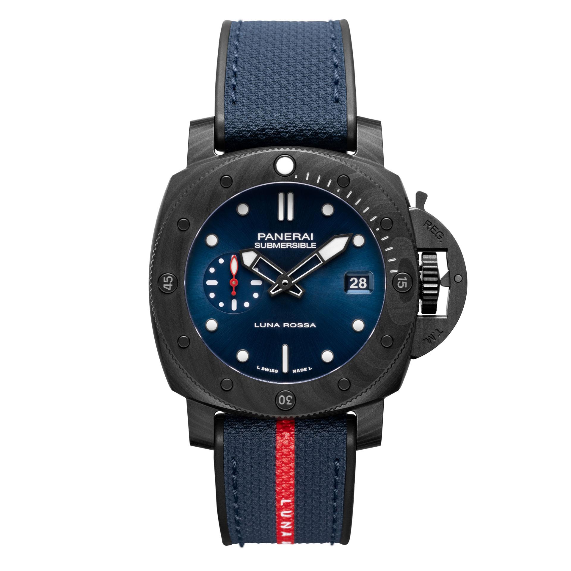Panerai caliber P.900 (movement specifications) - Your Watch Hub