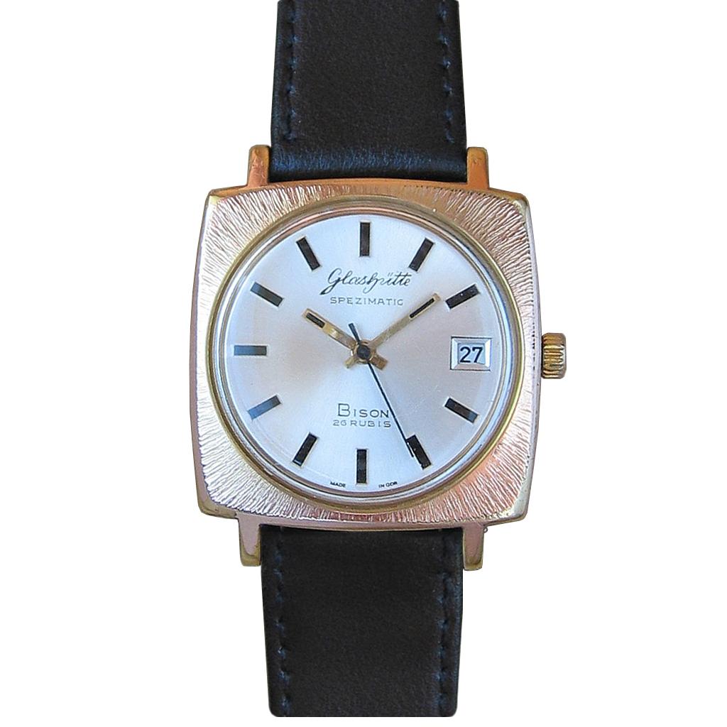 Glashütte Original Sixties Iconic Square