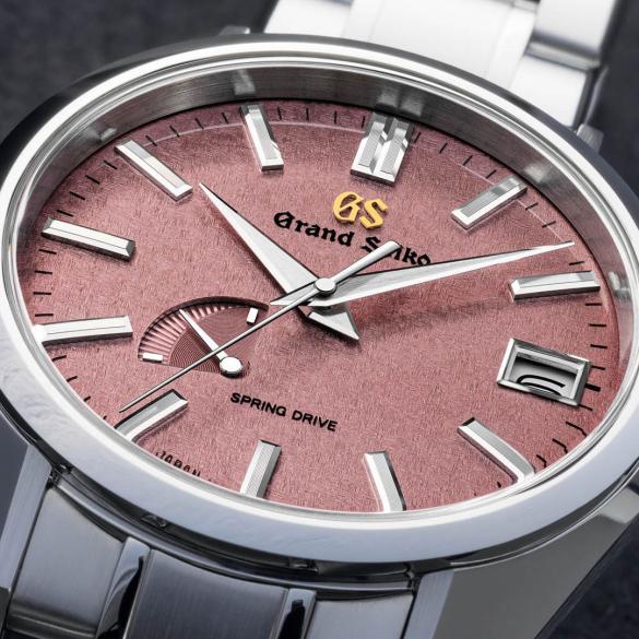 Grand Seiko Heritage SBGA507 and SBGA509